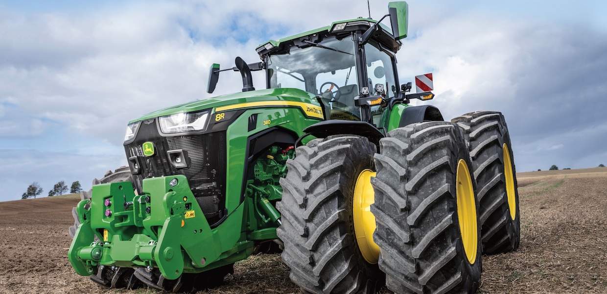 Traktorok - Gépek, eszközök - KITE Zrt.