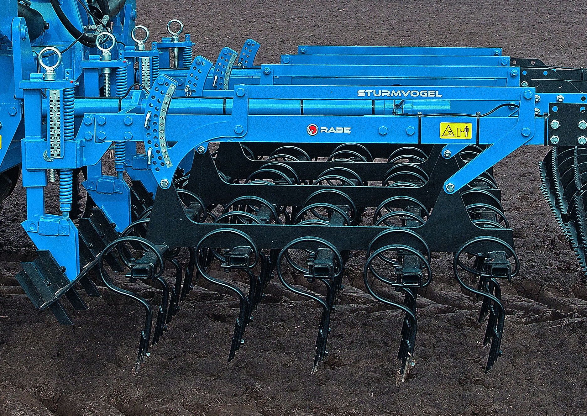 Rabe Sturmvogel magágykészítők - Talajművelő gépek - KITE Zrt.