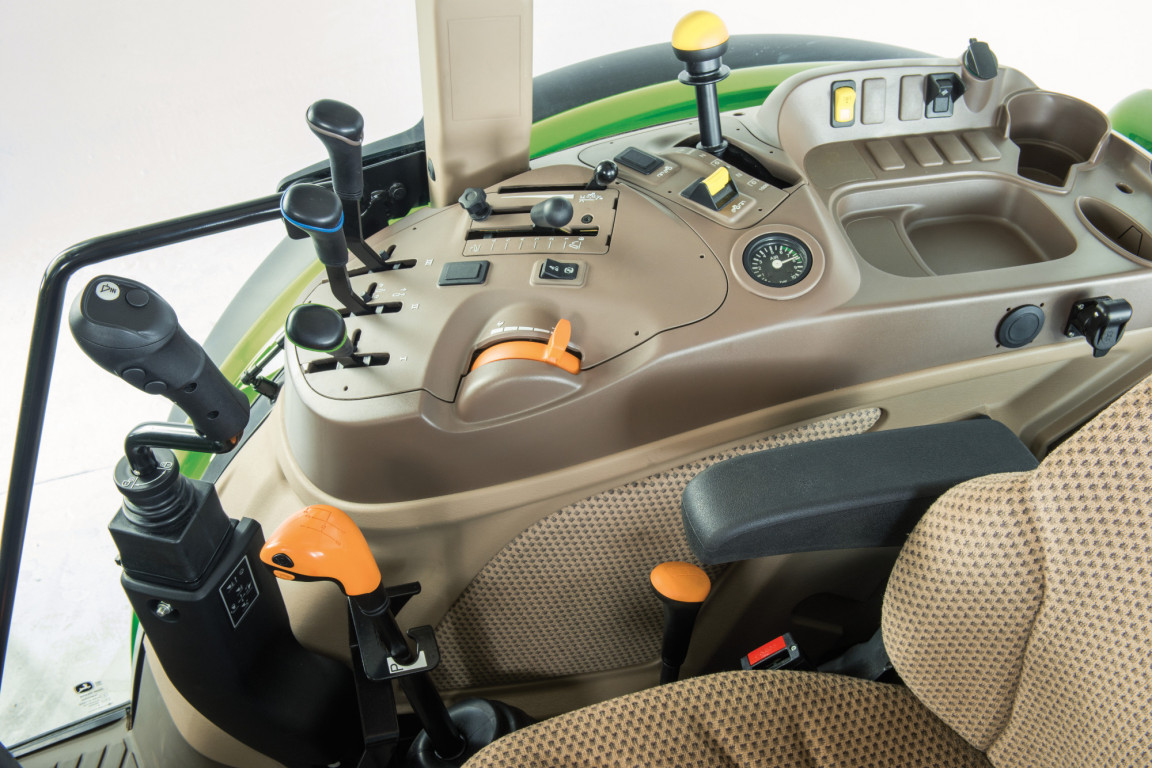 John Deere 5M sorozatú traktorok - Traktorok - KITE Zrt.