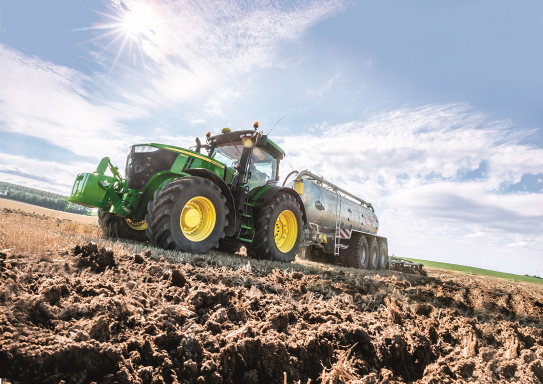 John Deere 7R sorozatú traktorok - Traktorok - KITE Zrt.
