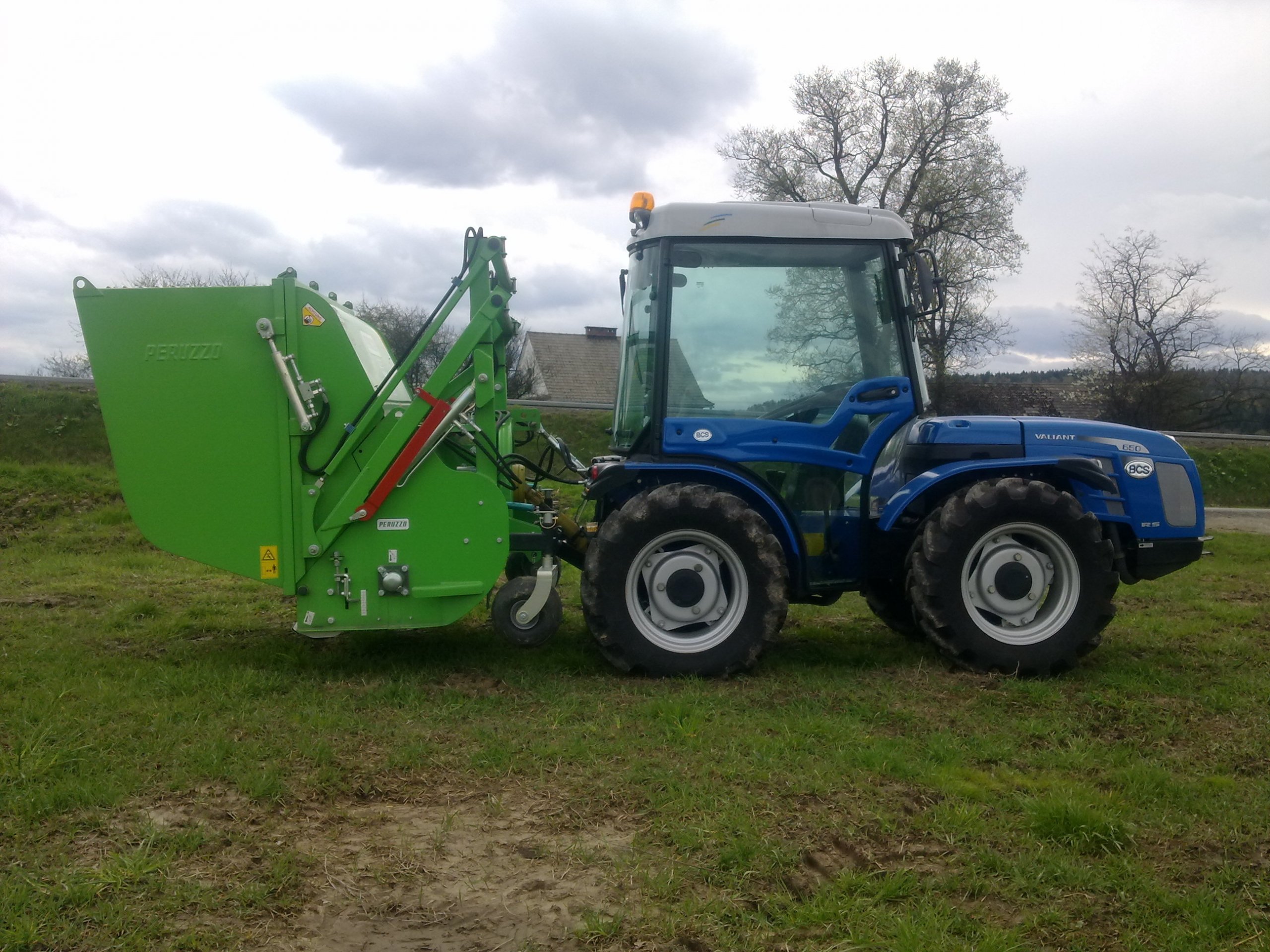 Peruzzo Panther Professional gyűjtőtartályos kasza - Környezetápolási ...